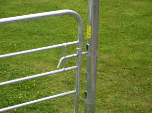 Gate Closing Post – Leam Agri Ltd