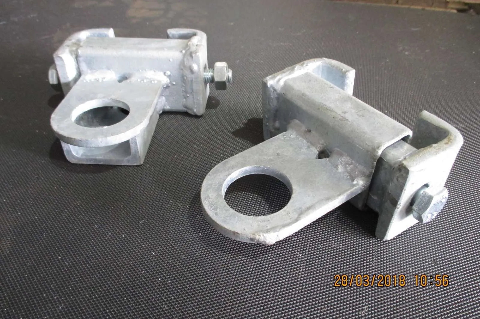 Bo Steel Clamp on RSJ Hanger – Leam Agri Ltd